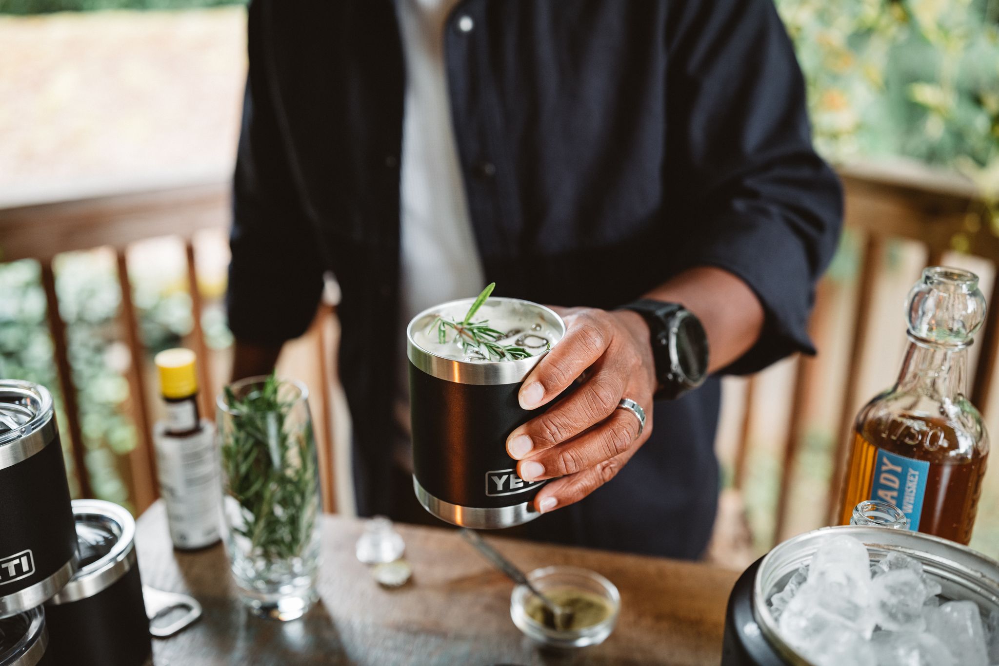 5 O'Clock on the Water: How to Make the 'Liquid Smoke' Cocktail With ...